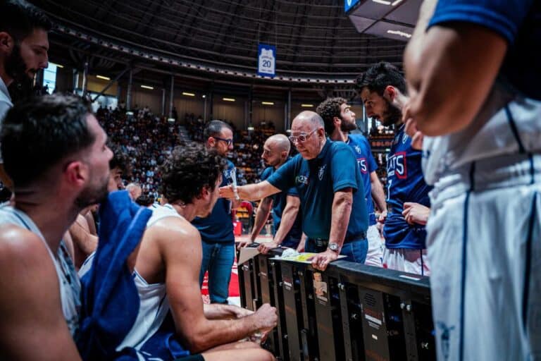Il postpartita dio Fortitudo-Scafati di coach Attilio Caja